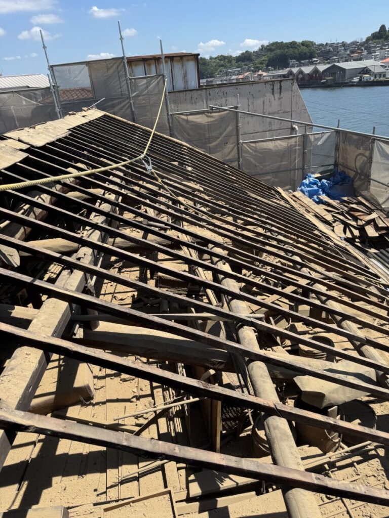 倉敷市玉島 屋根工事 | 岡山県倉敷市の屋根修理・塗装工事専門 SUNHOME株式会社